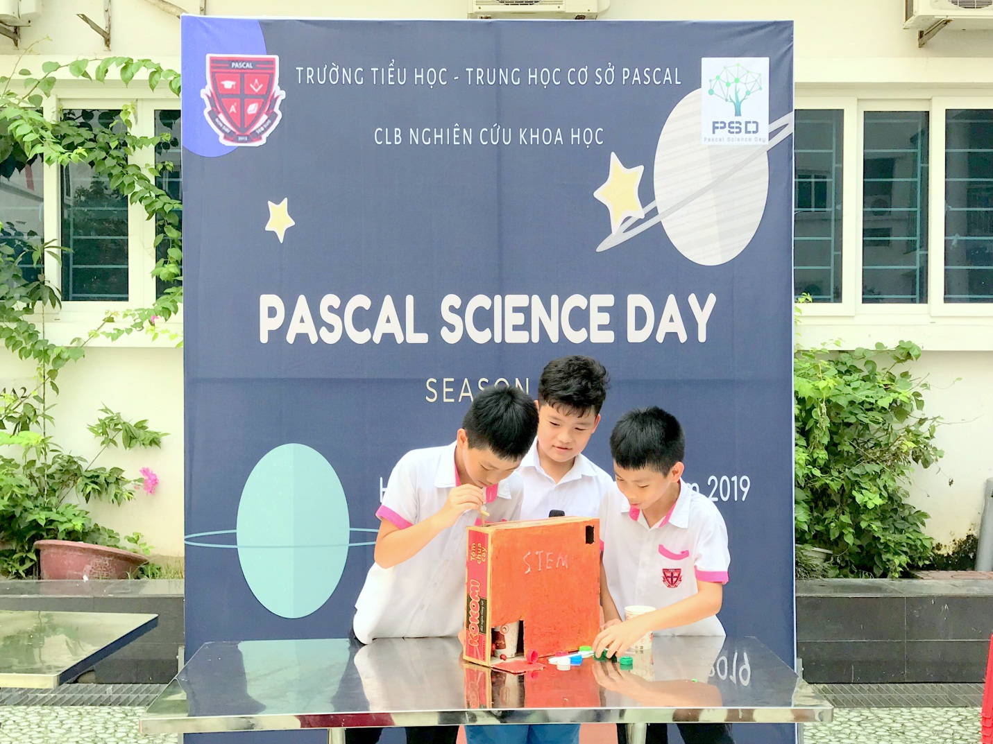 Học sinh trường Pascal "trình làng" nhiều sản phẩm khoa học "có một ...